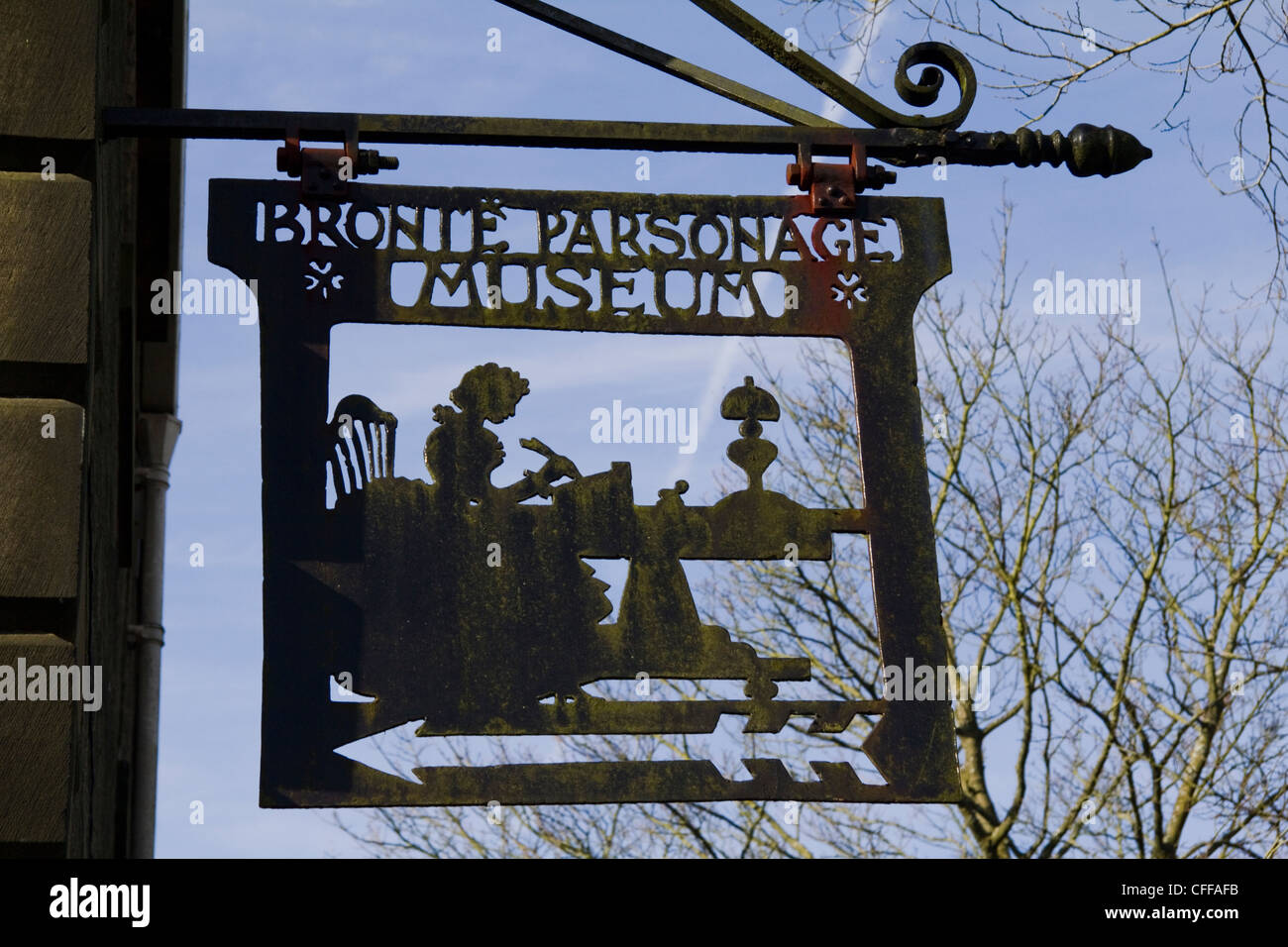 Yorkshire town of howarth hi-res stock photography and images - Alamy
