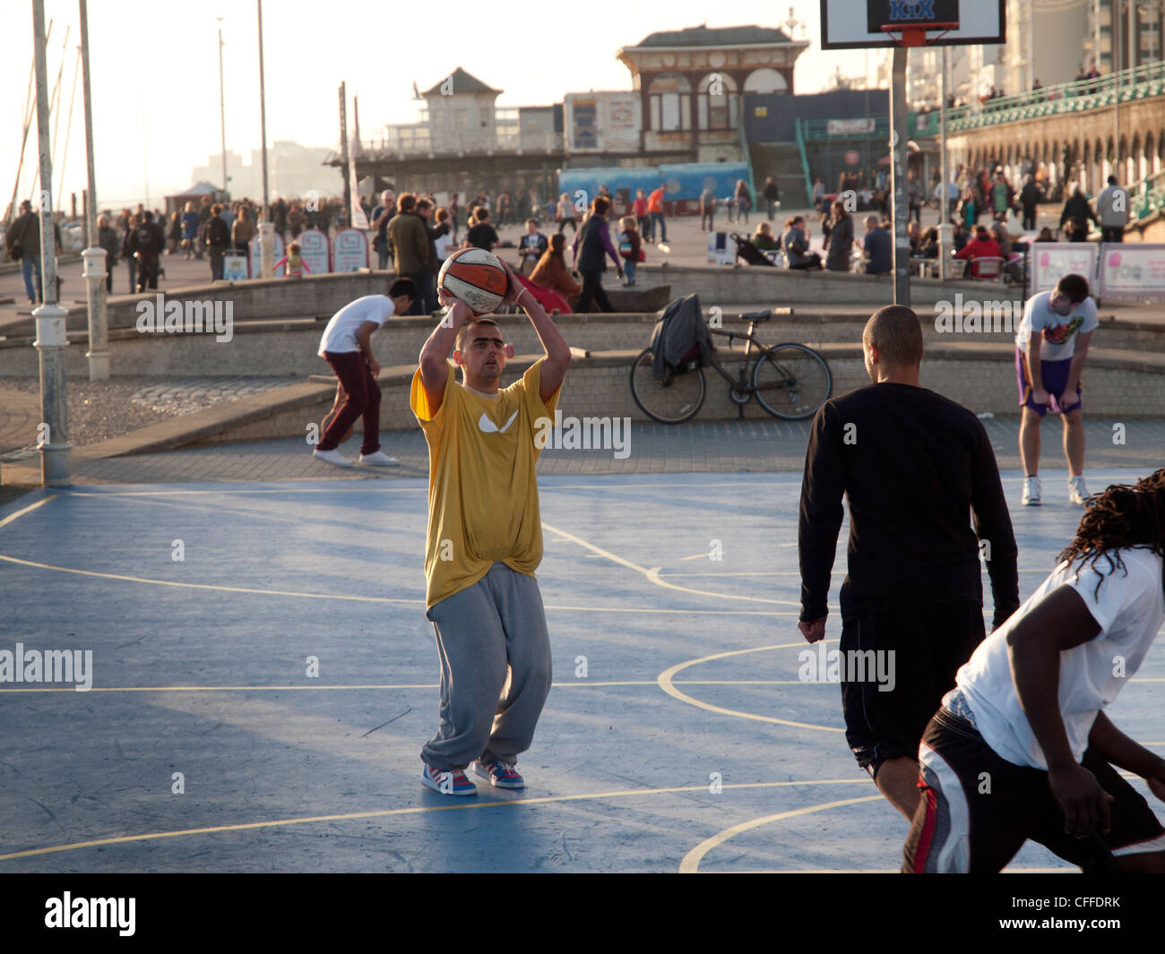 Basketball court brighton hi-res stock photography and images - Alamy