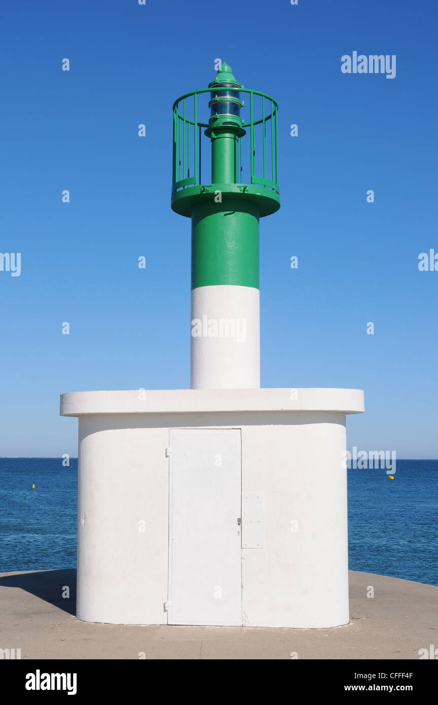 Daytime photo hi-res stock photography and images - Alamy