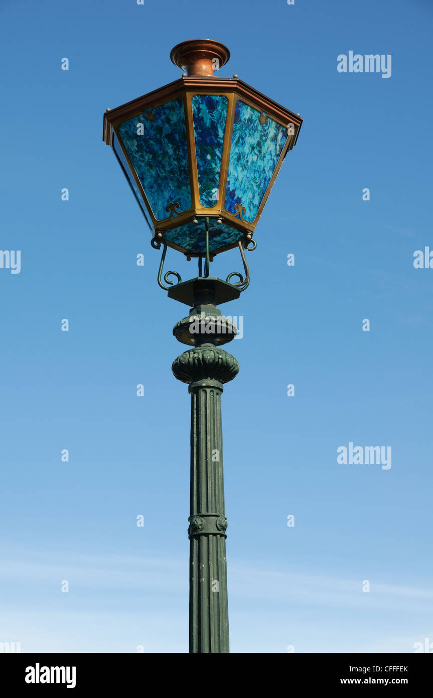 Streetlight street lamp lantern hi-res stock photography and images - Alamy