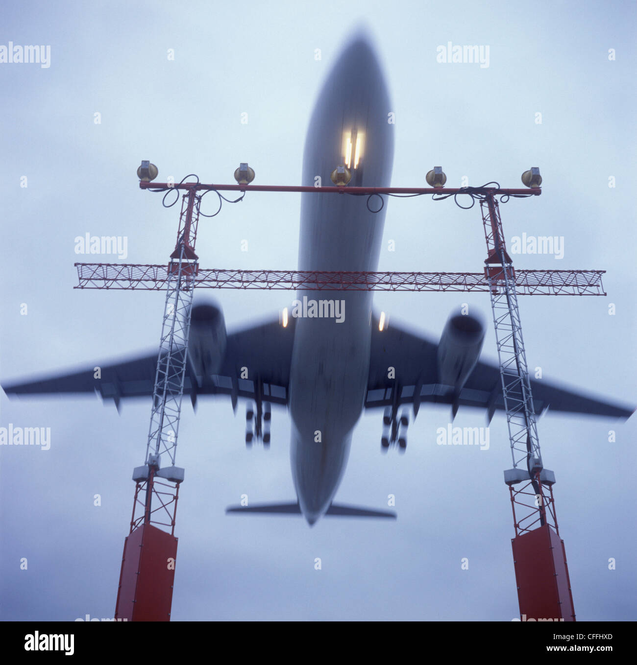 Moving airplane hi-res stock photography and images - Alamy