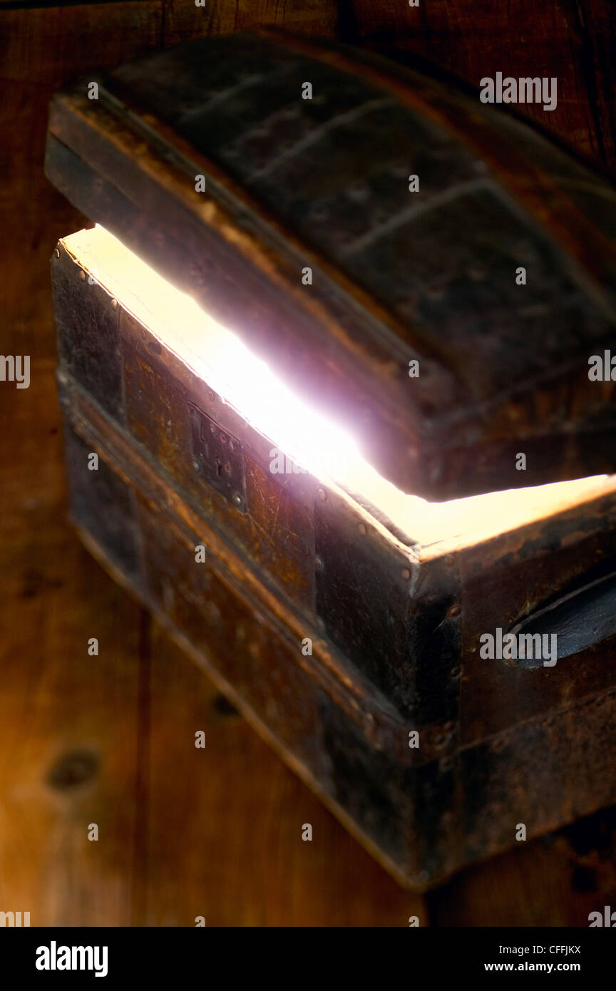 Chest with Light Stock Photo - Alamy