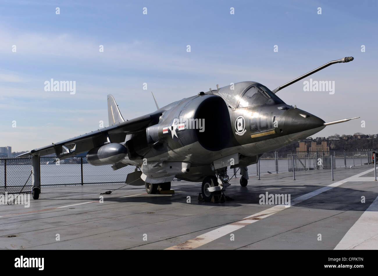 British Aerospace USMC AV-8C Harrier Stock Photo - Alamy