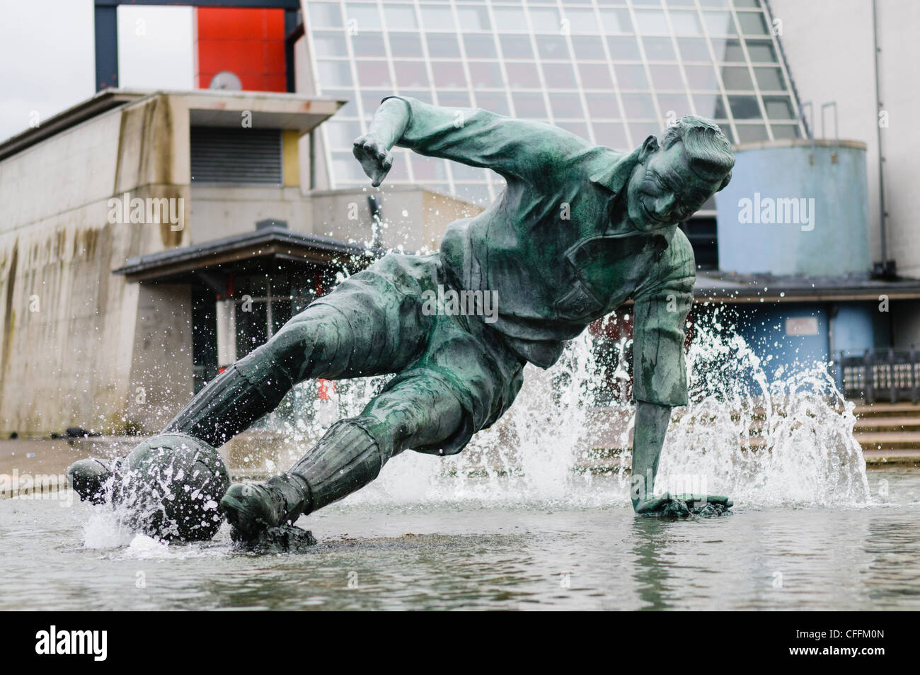 Tom Finney 'splash' Statue High Resolution Stock Photography and Images ...