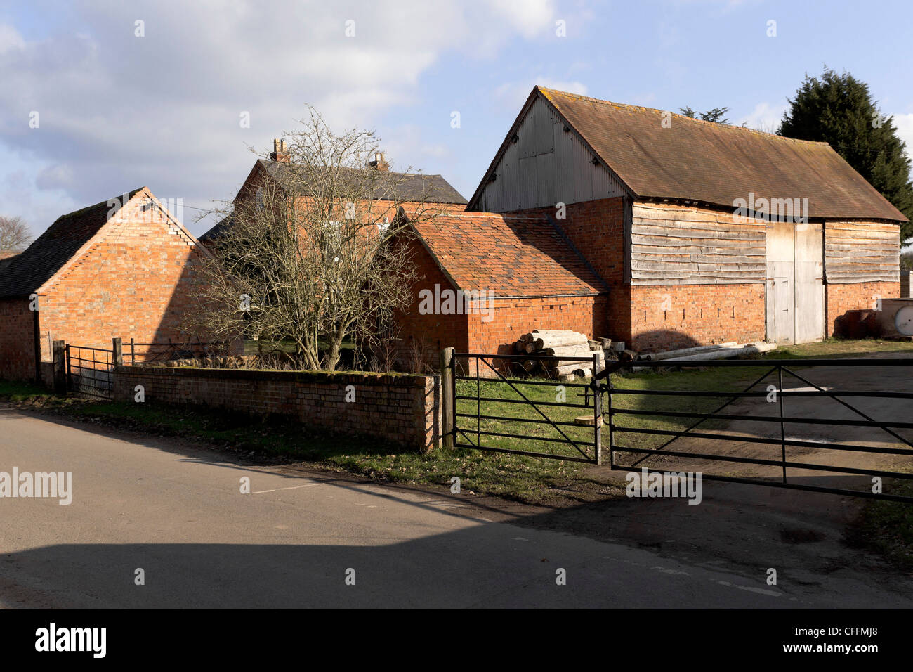 Brick built building hi-res stock photography and images - Alamy