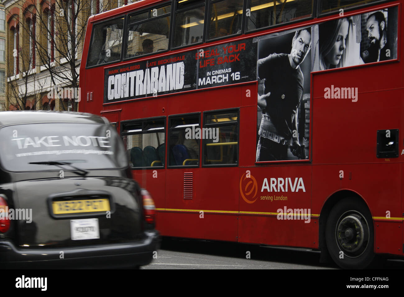 Arriva london bus hi-res stock photography and images - Alamy