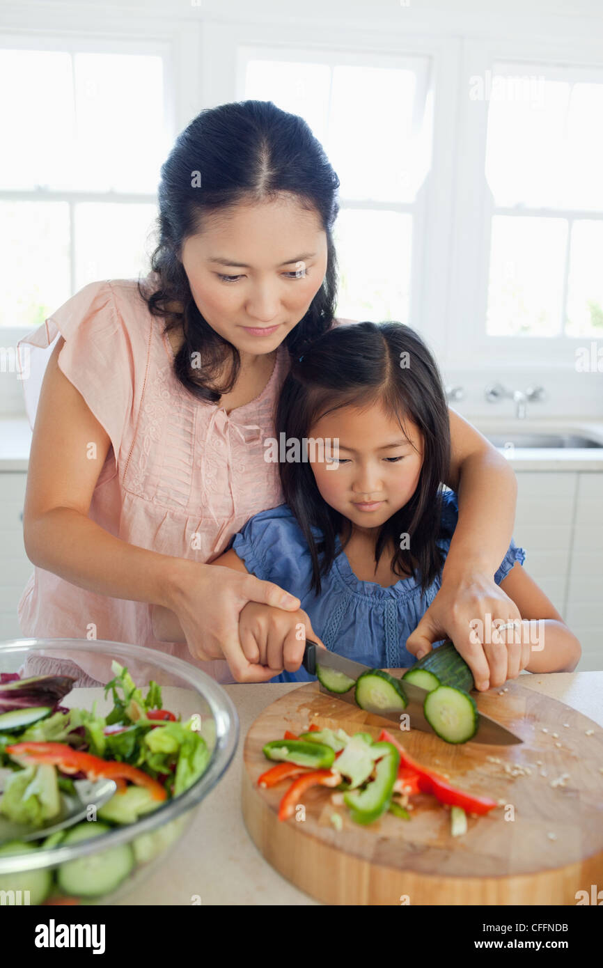 Happy parent child helping hi-res stock photography and images - Alamy