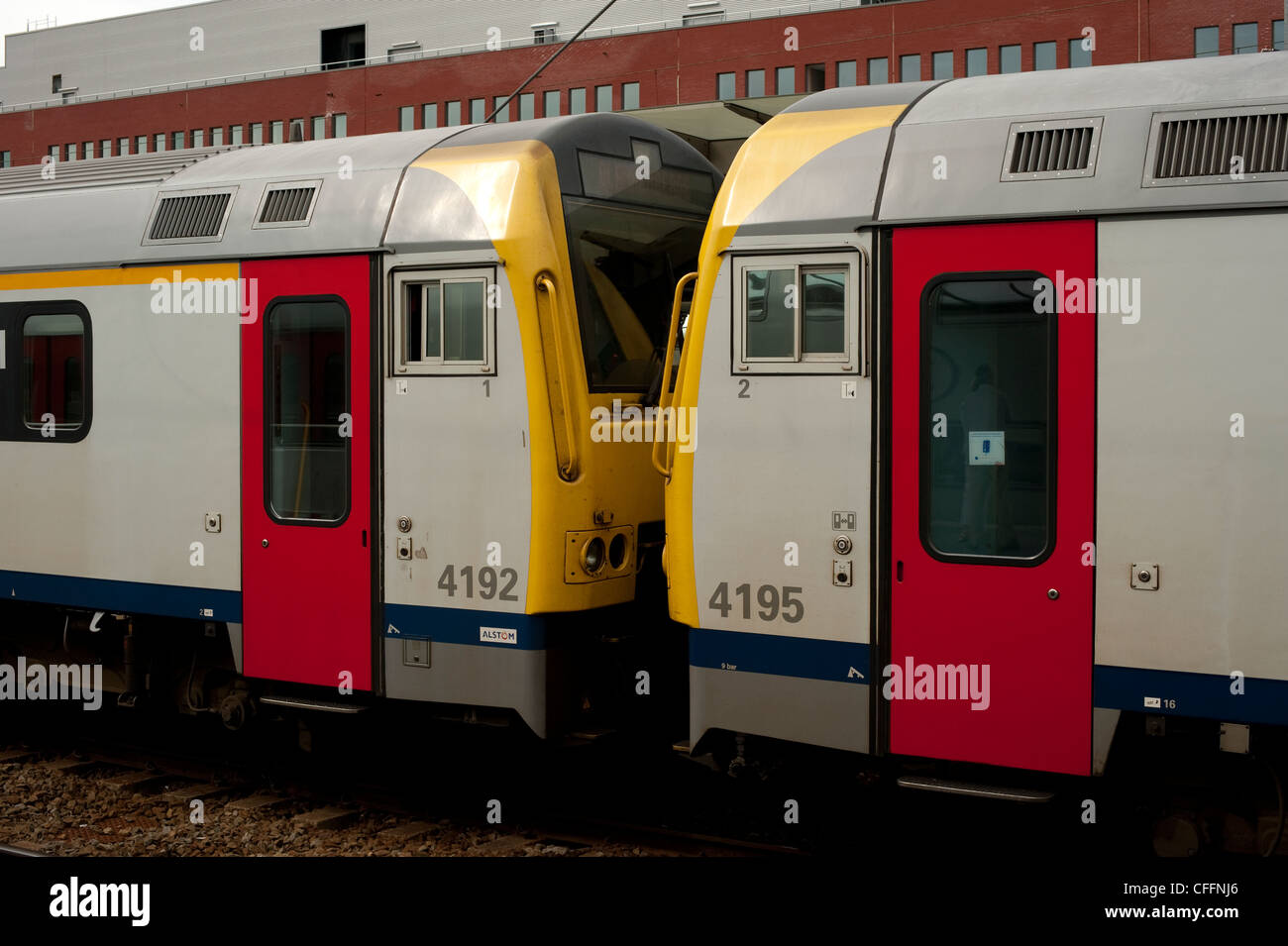 Commuter trains hi-res stock photography and images - Alamy