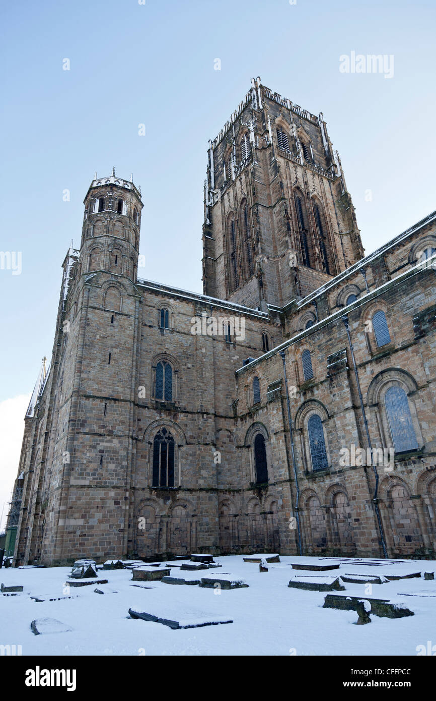 Durham cathedral in the snow hi-res stock photography and images - Alamy