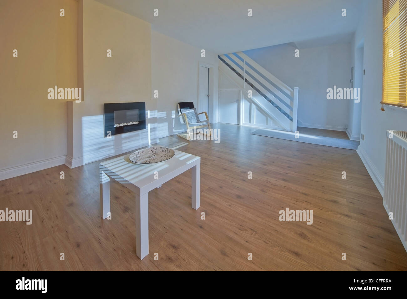 Expensive modern house interior uk hi-res stock photography and images ...