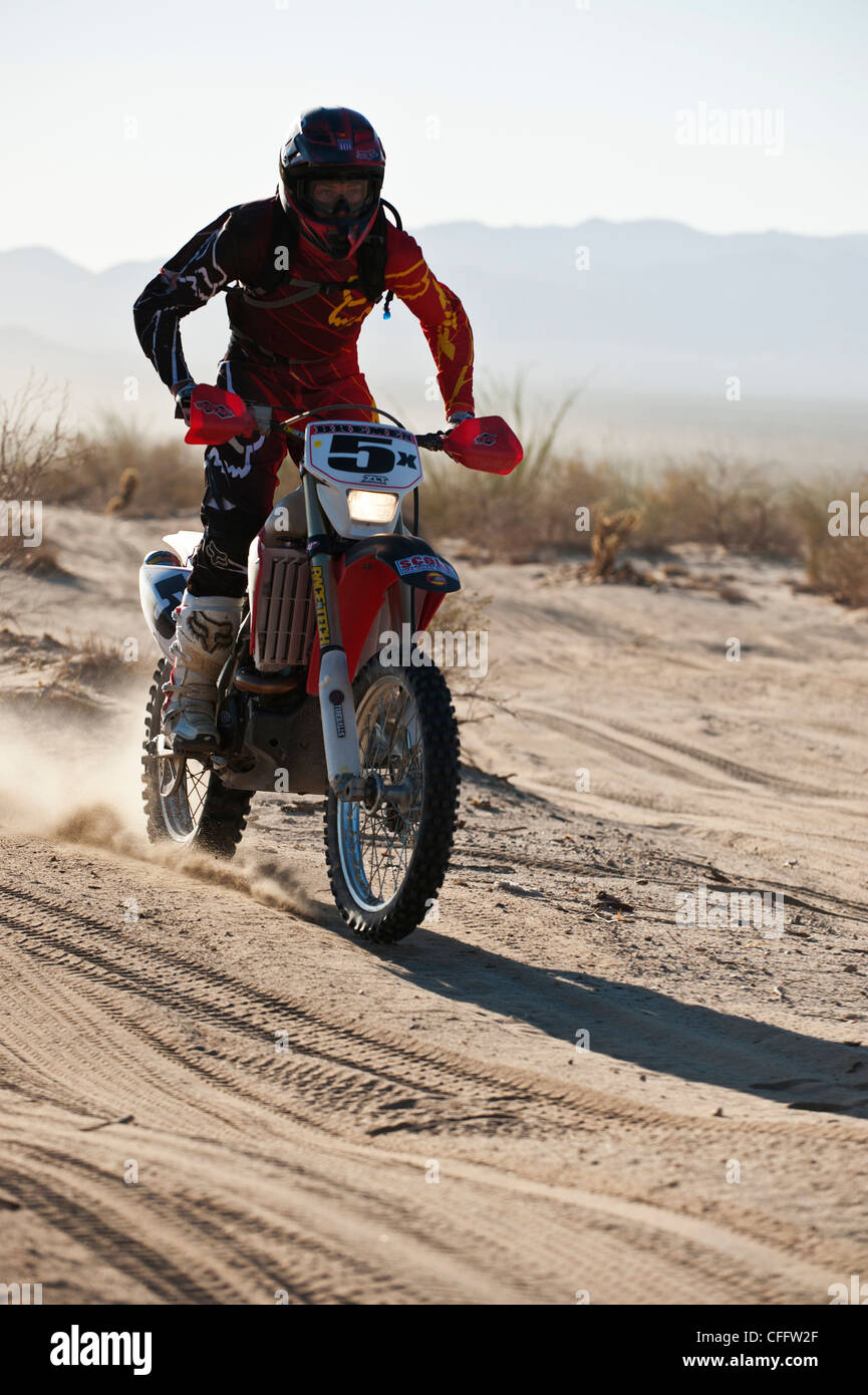Motorcyle in desert hi-res stock photography and images - Alamy