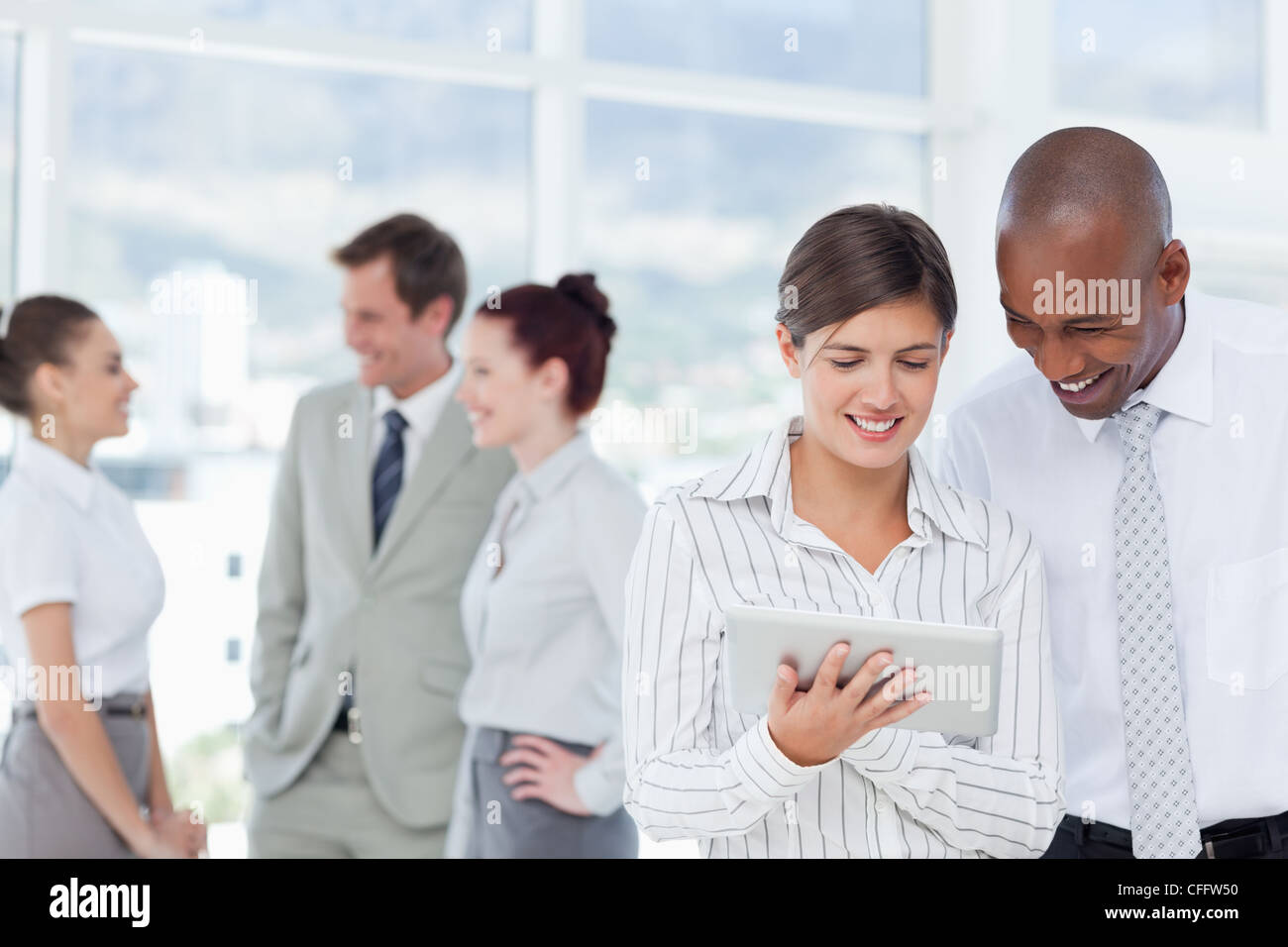 Salespeople hi-res stock photography and images - Alamy