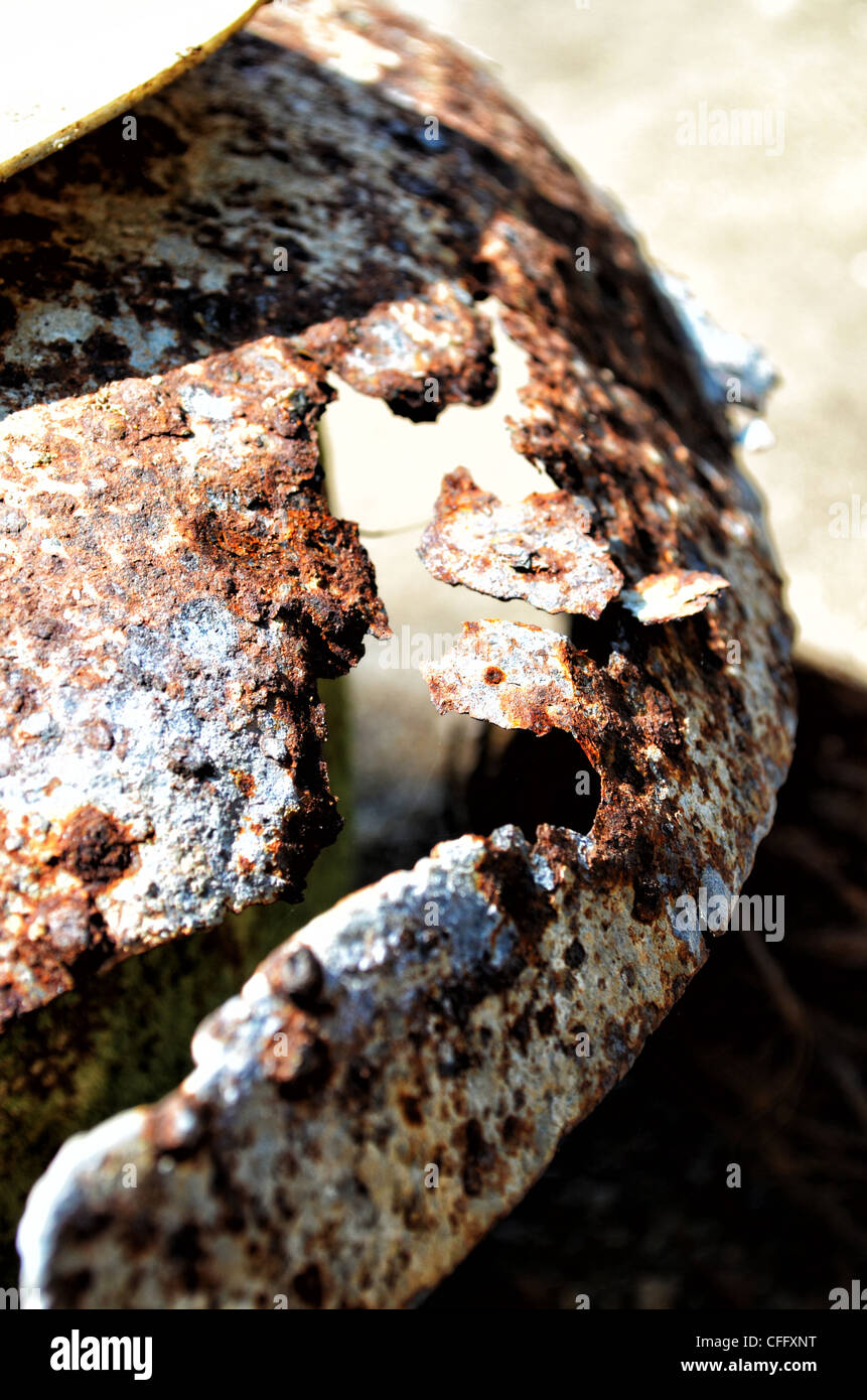 Rust sculpture hi-res stock photography and images - Alamy