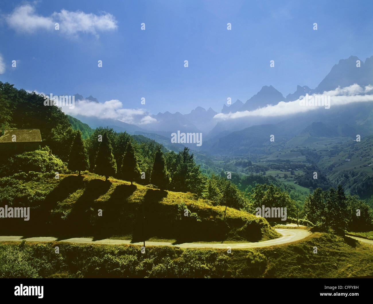 Lescun village france hi-res stock photography and images - Alamy