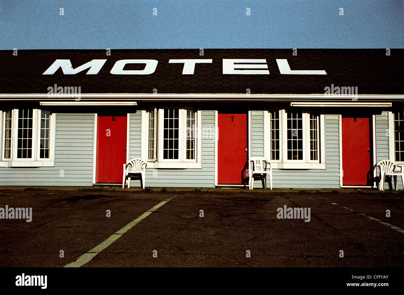 Motel door exterior hi-res stock photography and images - Alamy