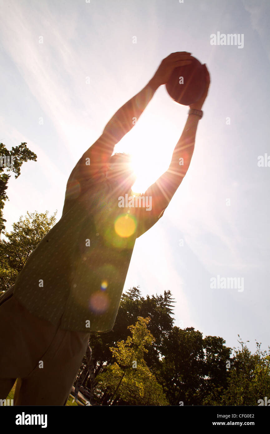 Football silhouette catching hi-res stock photography and images - Alamy