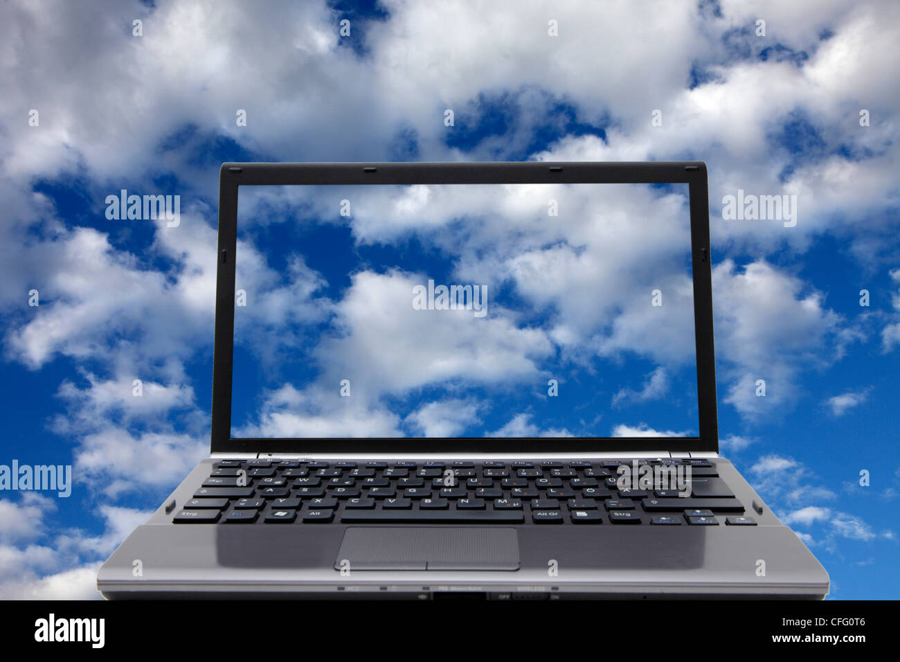 Symbol image, cloud computing. User sends data to an external server an ...