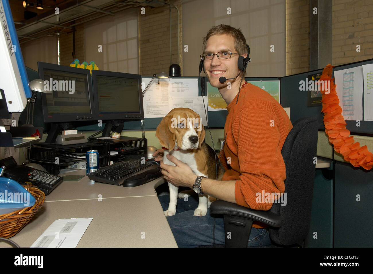 Man beagle hi-res stock photography and images - Alamy