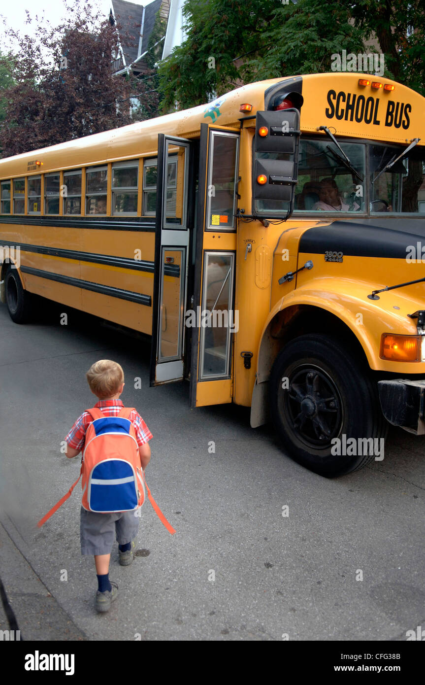 Toronto School Bus High Resolution Stock Photography and Images - Alamy