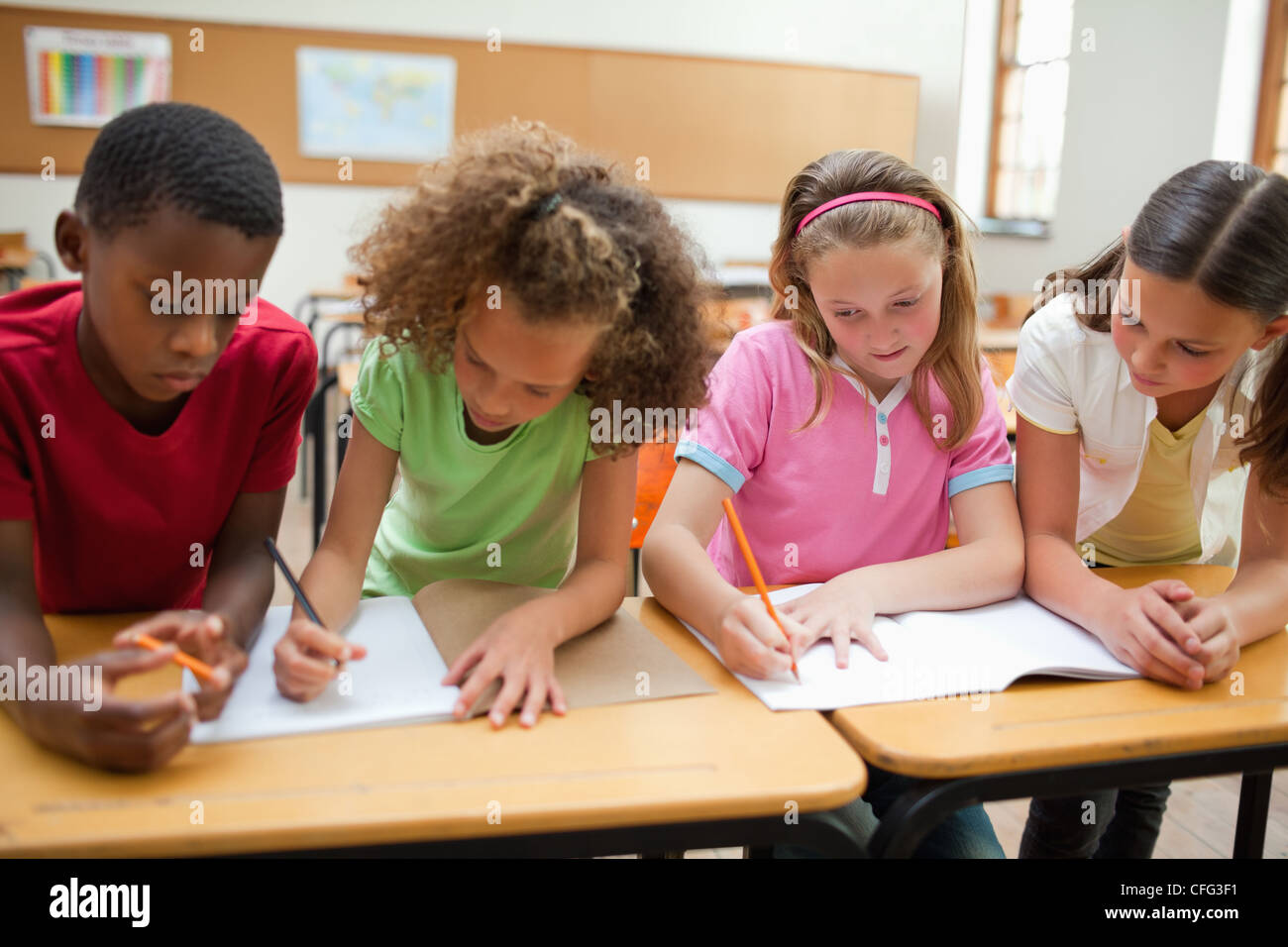 Students working together hi-res stock photography and images - Alamy Students working together hi-res stock photography and images - Alamy