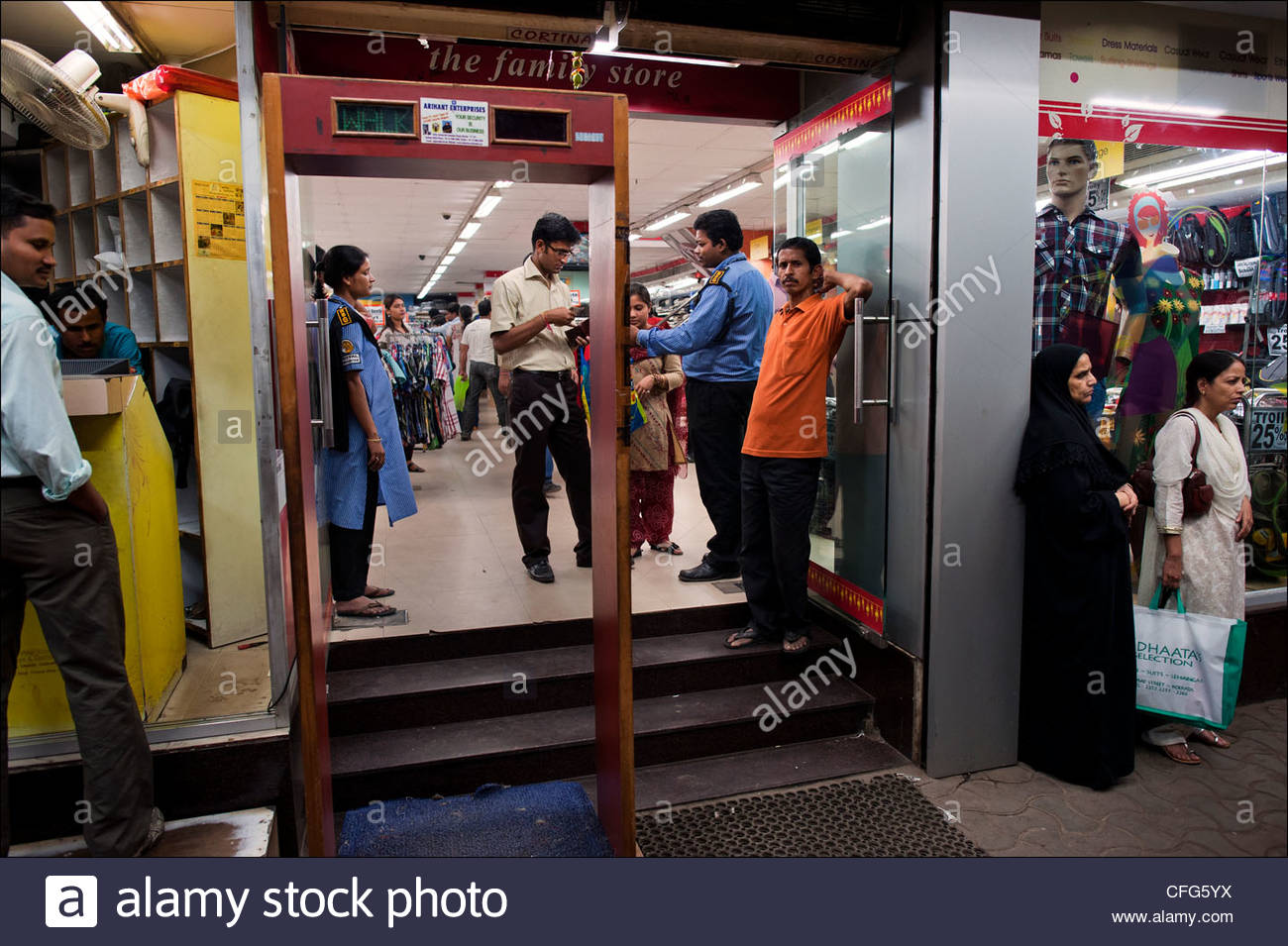 Mall Security Camera Stock Photos & Mall Security Camera Stock Images ...