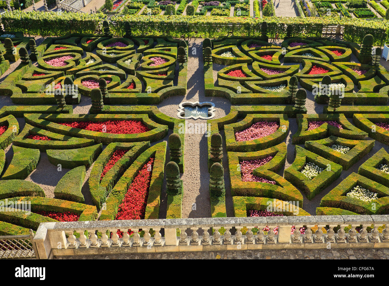 Chateau De Villandry Gardens High Resolution Stock Photography and ...