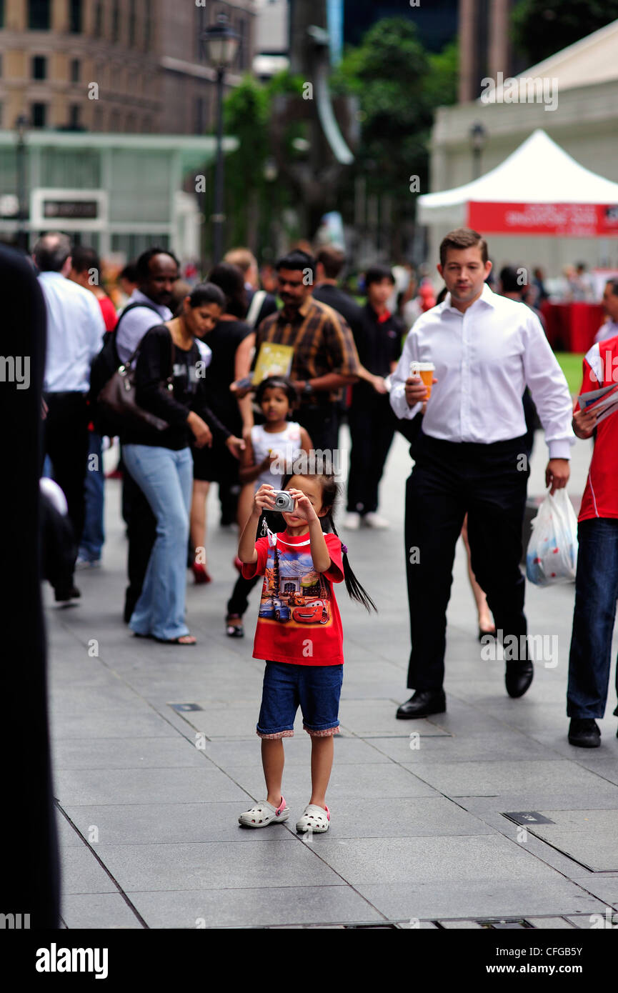 Raffles place girl hi-res stock photography and images - Alamy