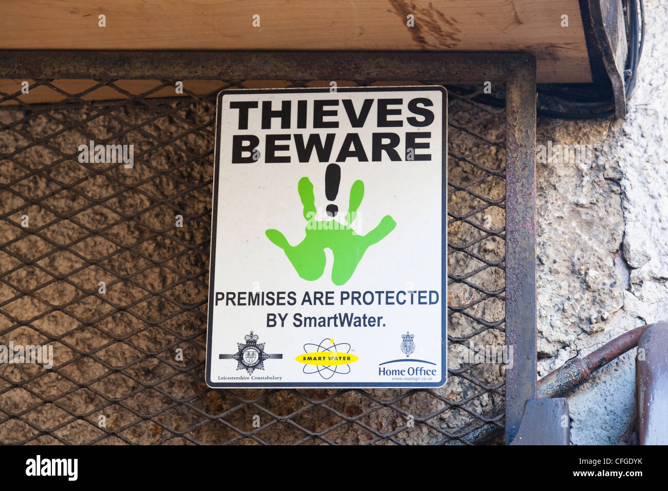 Thieves beware warning sign smartwater hi-res stock photography and ...