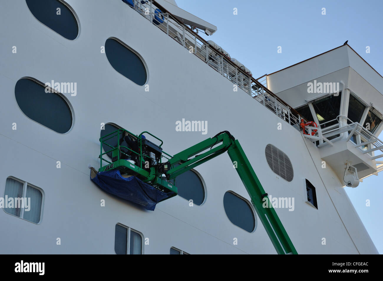 Cruise ship cleaning windows Stock Photo - Alamy