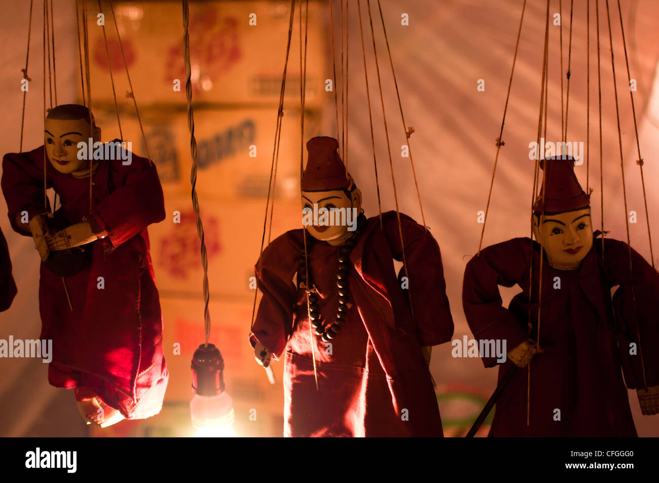 Puppets at night market hi-res stock photography and images - Alamy