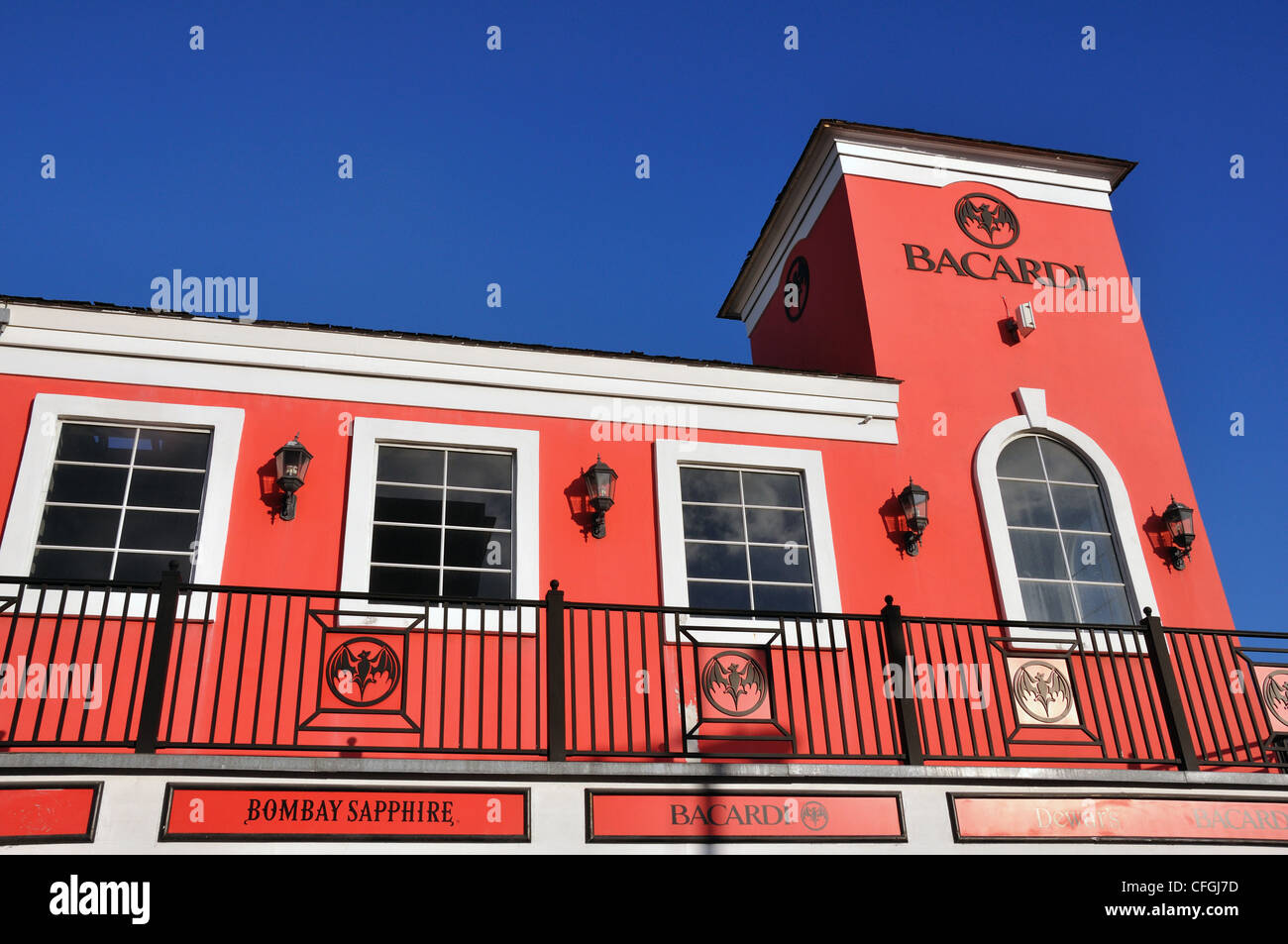 Bacardi store, Nassau, Bahamas Stock Photo - Alamy