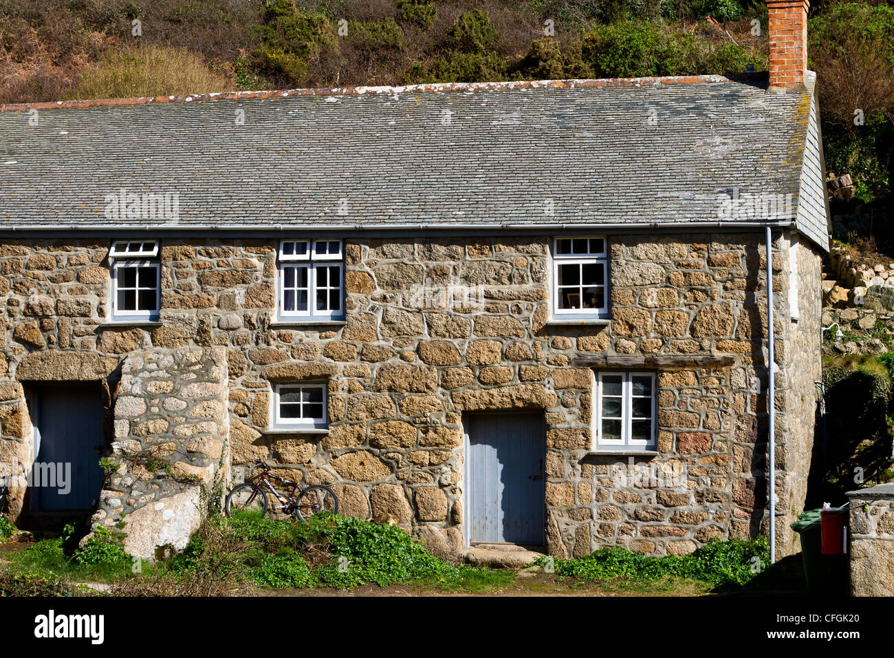 Penberth cornwall hi-res stock photography and images - Alamy