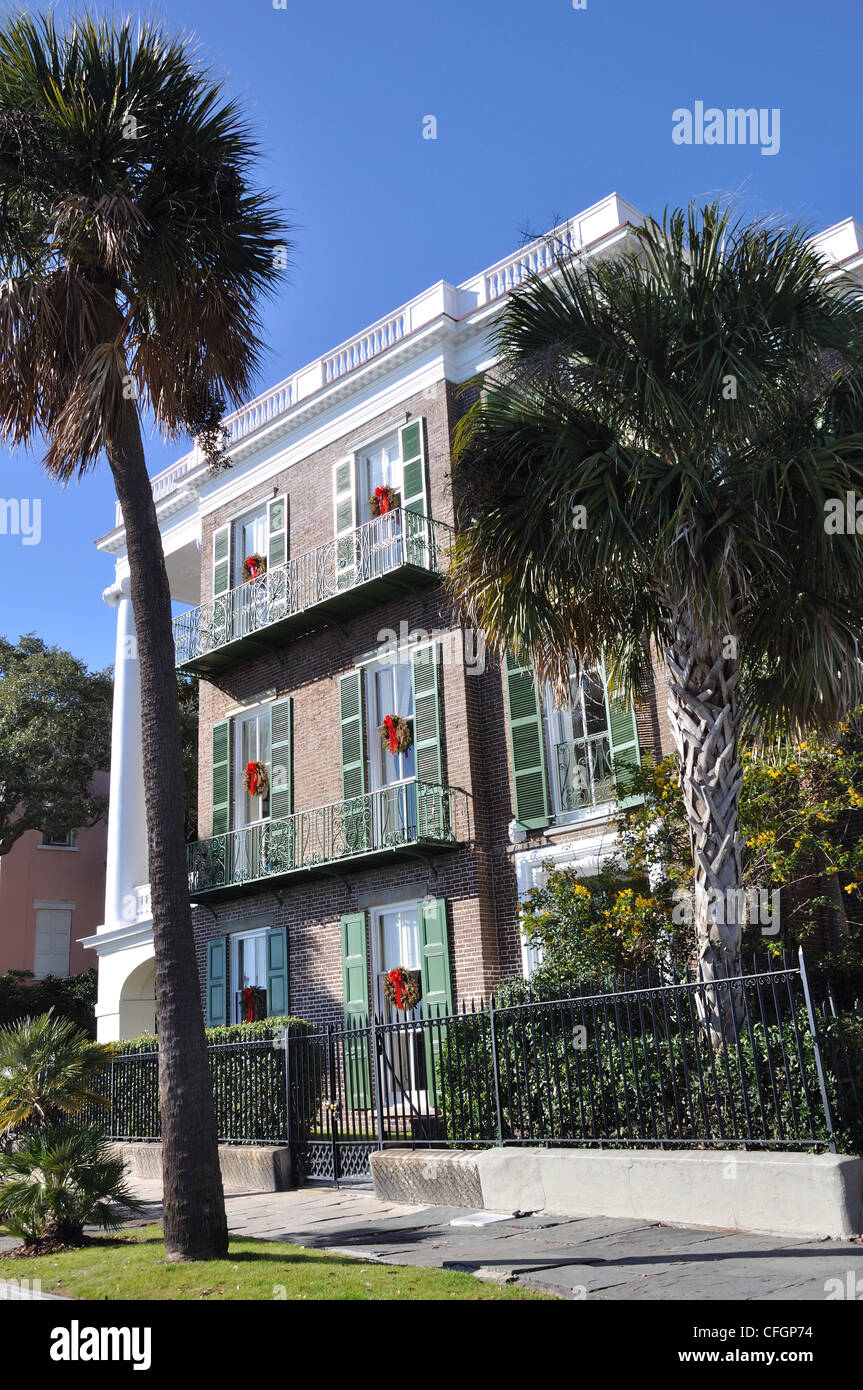 Old house, Charleston, South Carolina Stock Photo - Alamy