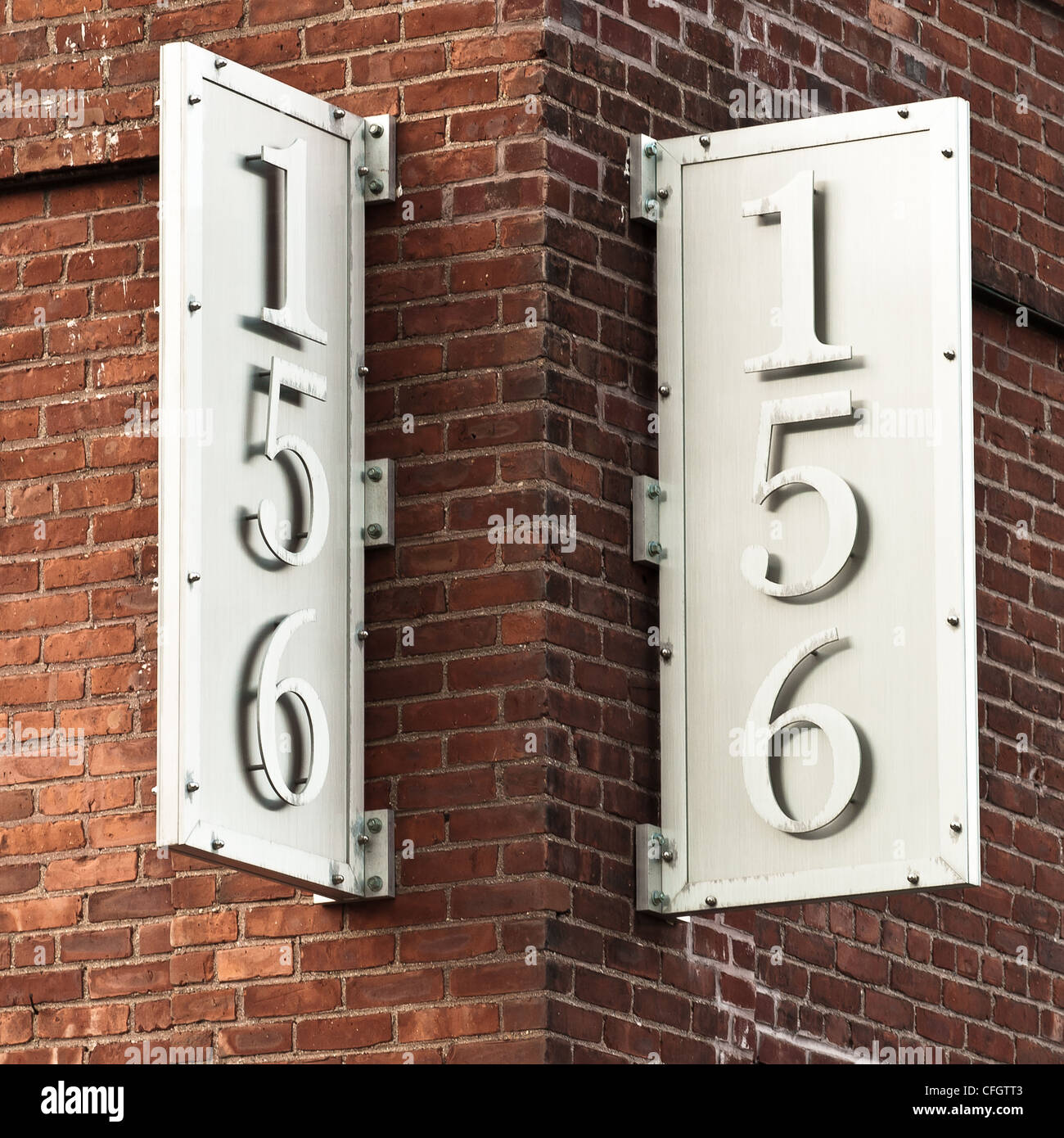 Numbers in brick hi-res stock photography and images - Alamy