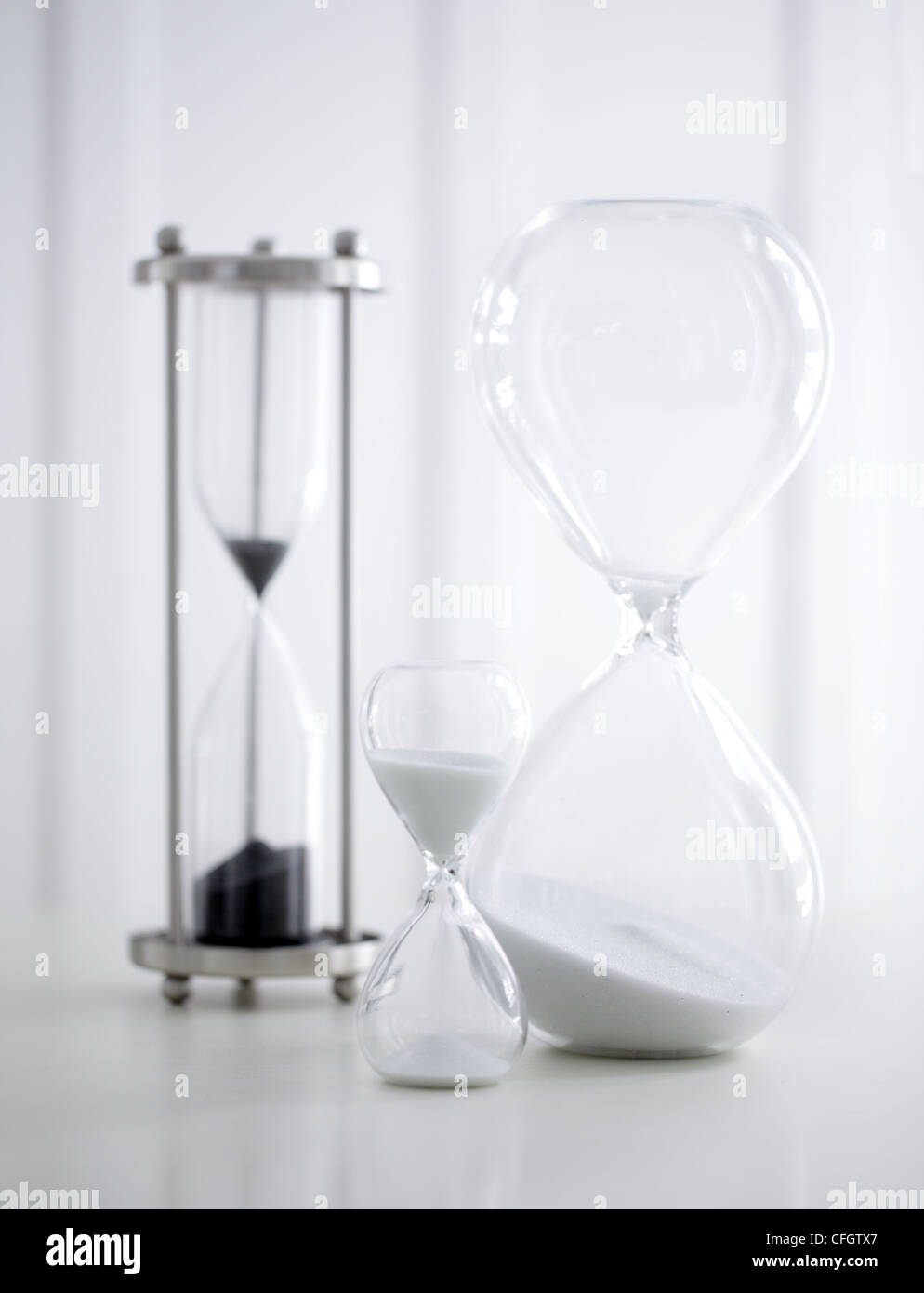 Sand timers hi-res stock photography and images - Alamy