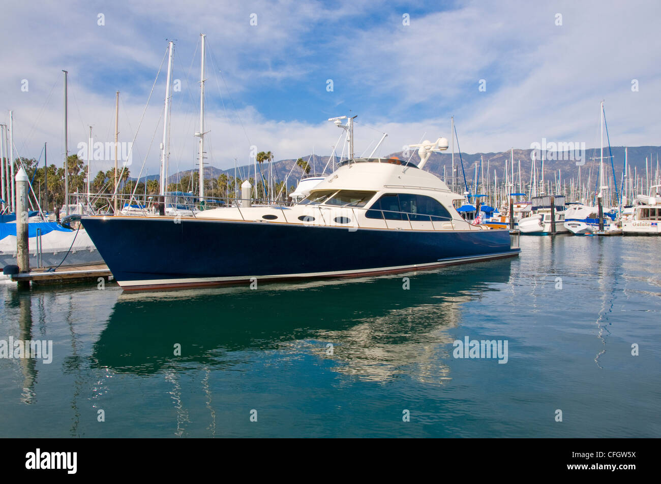 sleek new powerboat Stock Photo - Alamy
