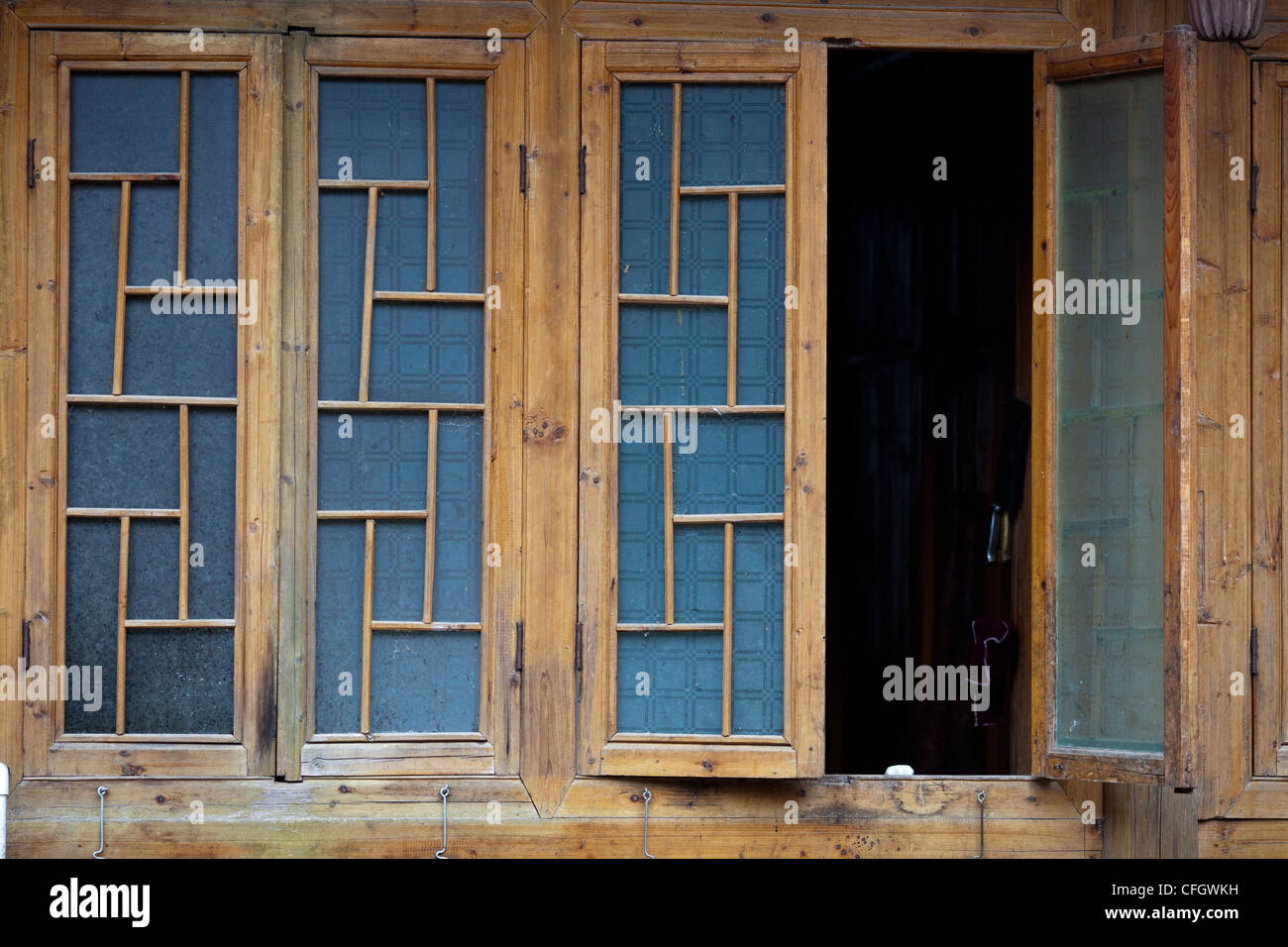 China frame hi-res stock photography and images - Alamy