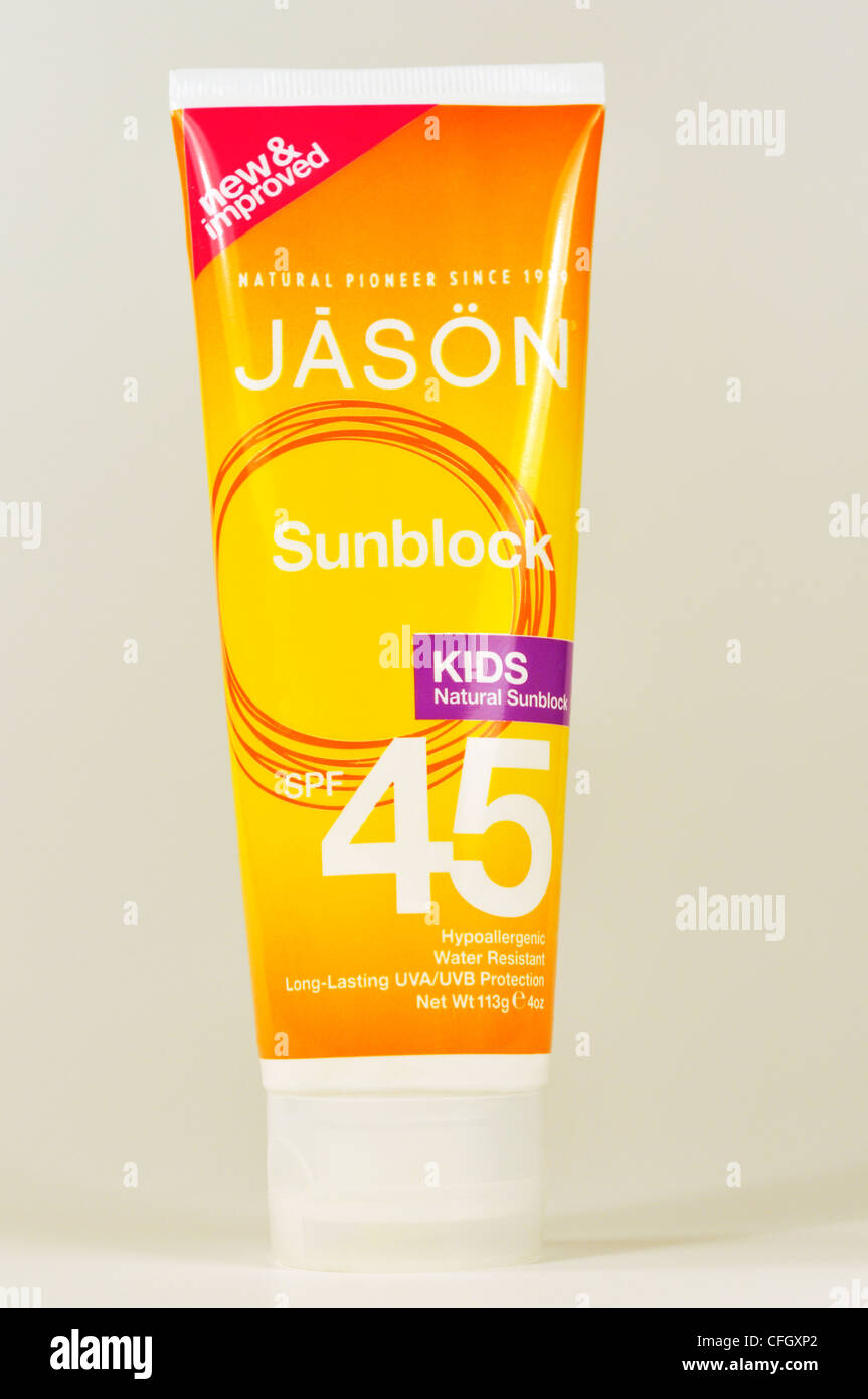 Sunscreens hi-res stock photography and images - Alamy