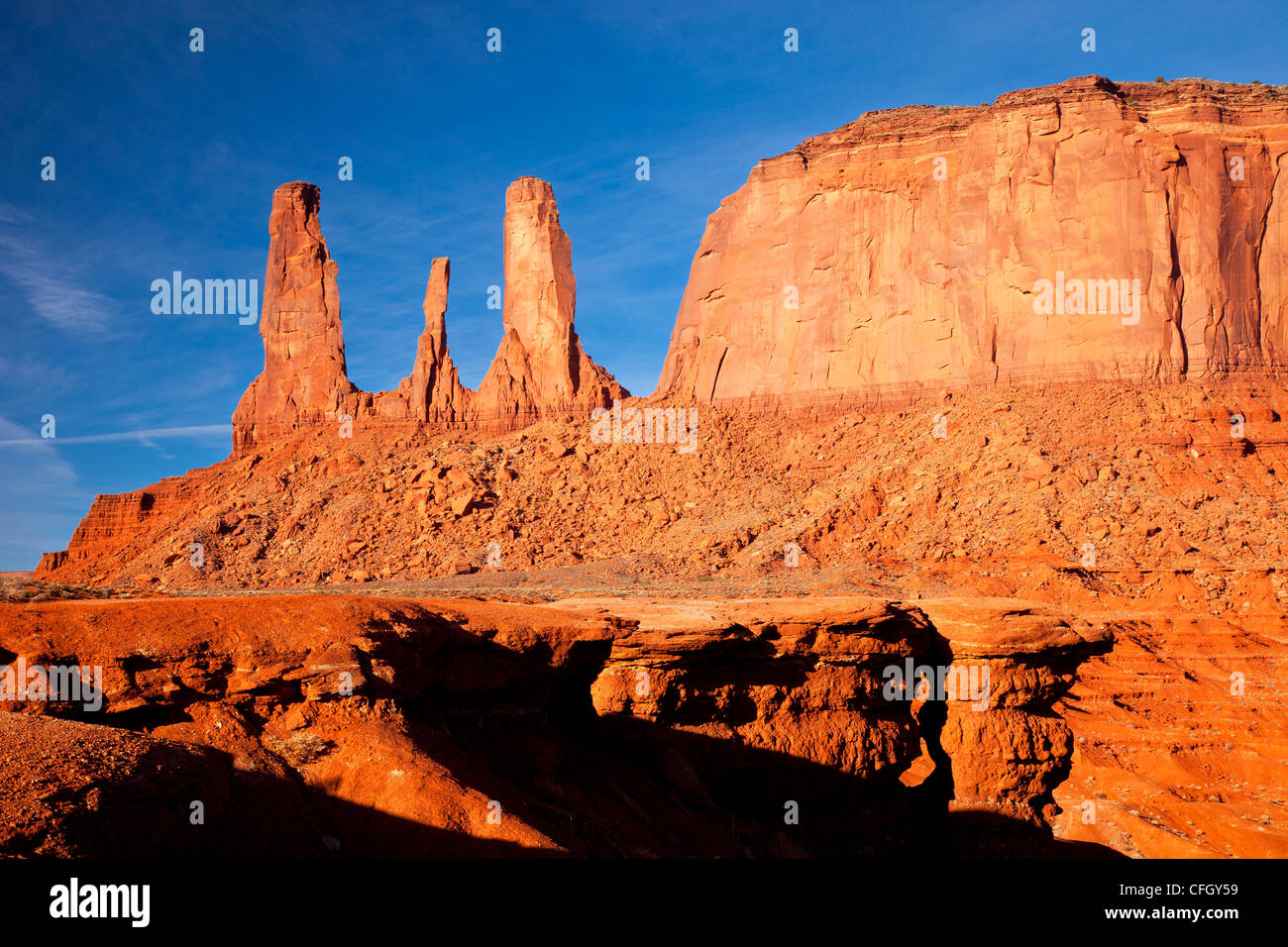 Three sisters rocks hi-res stock photography and images - Alamy