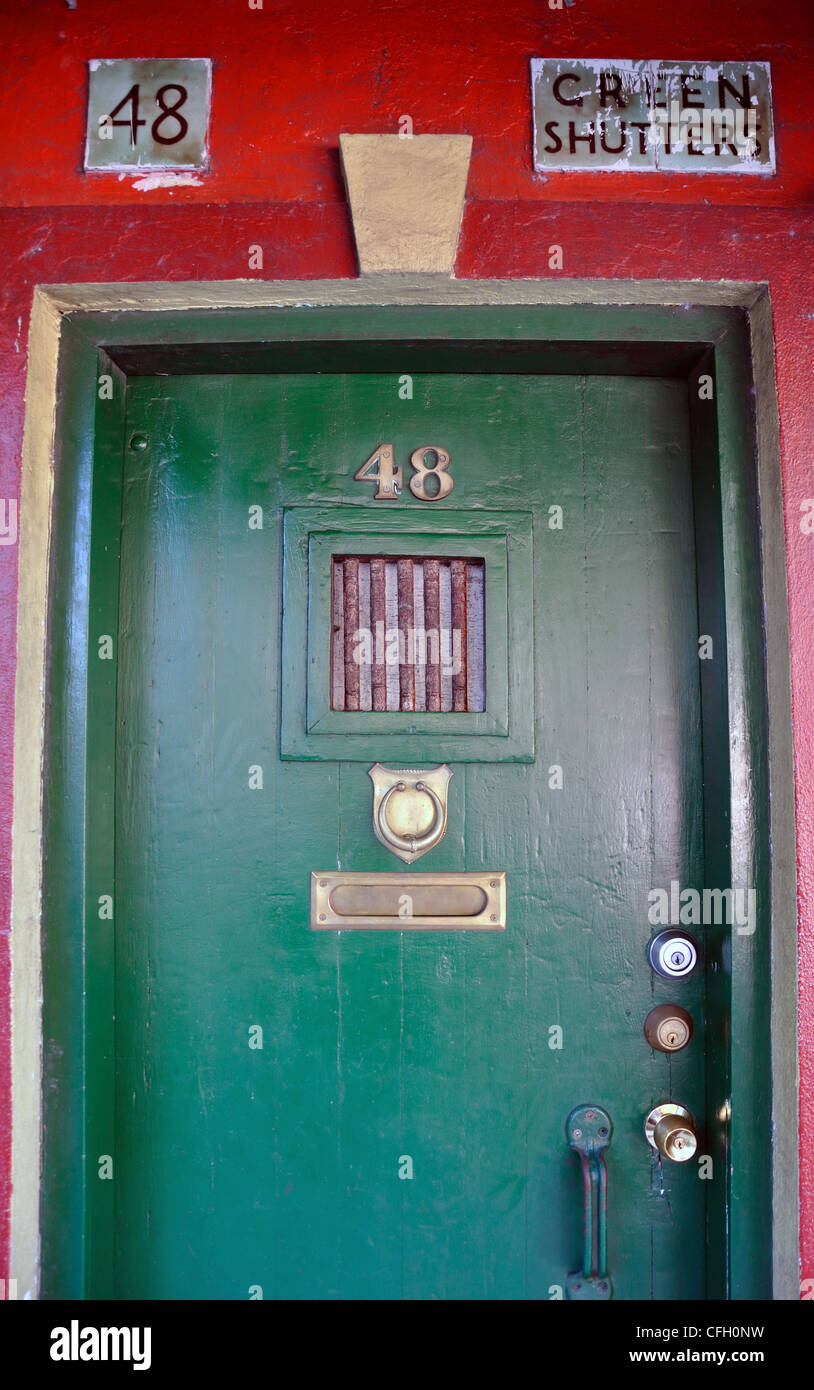 Green door, Nassau, Bahamas Stock Photo - Alamy