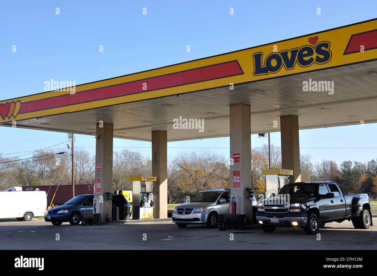 Love's convenience store and gas station, USA Stock Photo - Alamy Love's convenience store and gas station, USA Stock Photo - Alamy