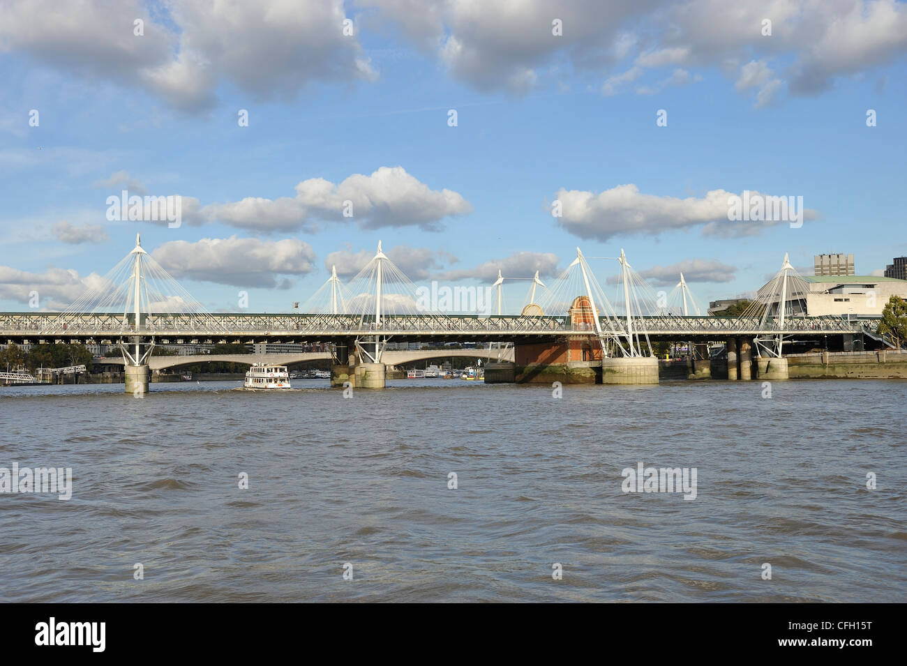 Golden Jubilee Bridge River Thames London England UK Stock Photo - Alamy
