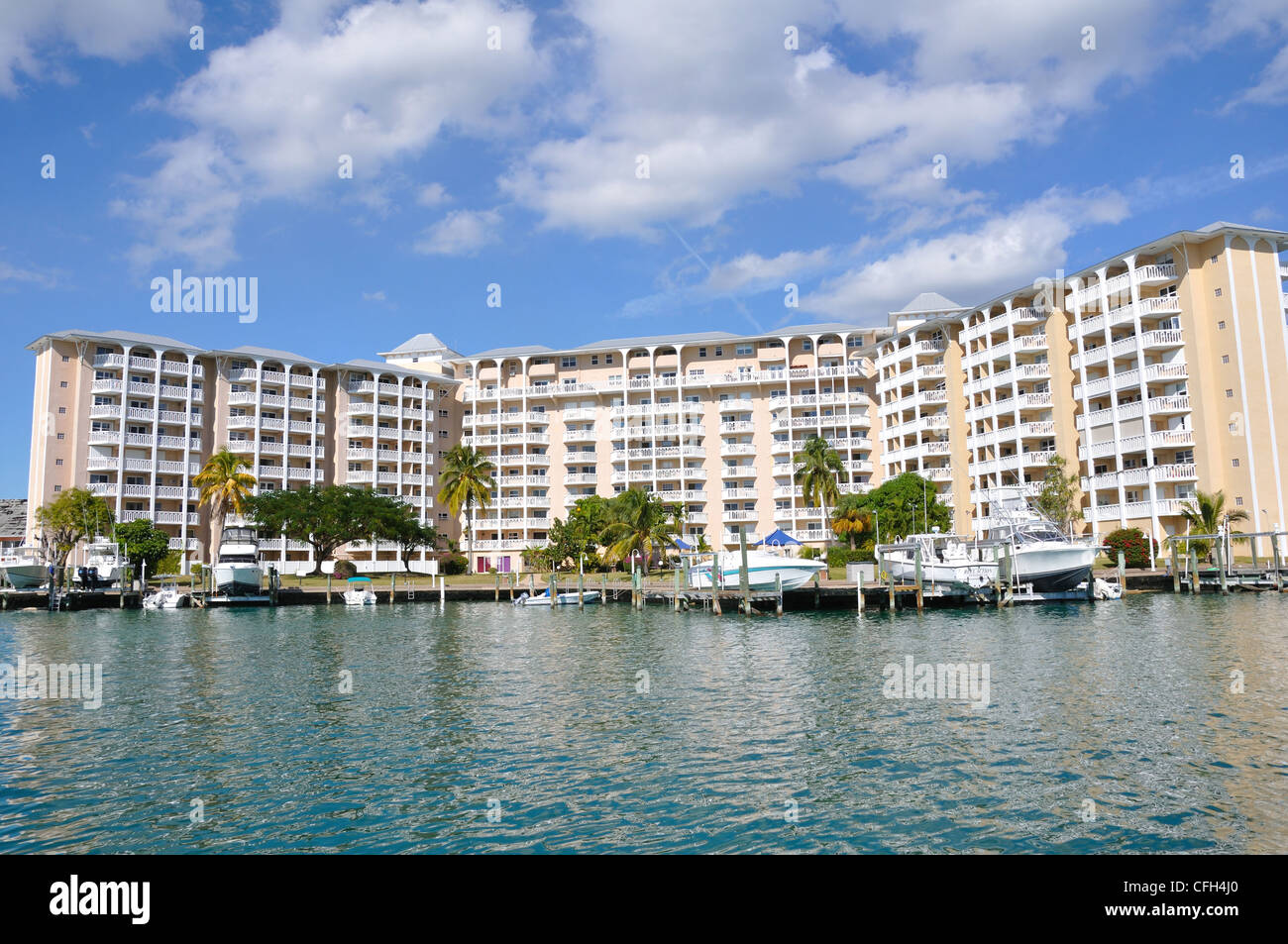 Lucaya Beach Resort High Resolution Stock Photography and Images - Alamy