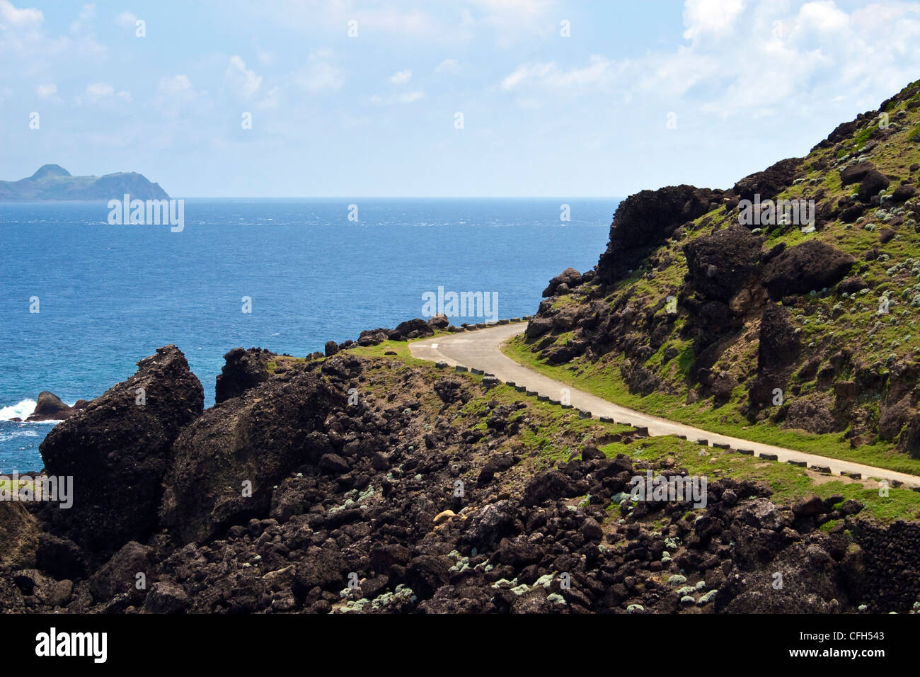 Road island landscape hi-res stock photography and images - Alamy