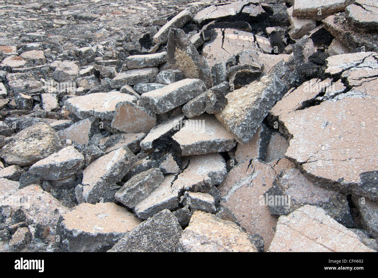 Demolition debris hi-res stock photography and images - Alamy