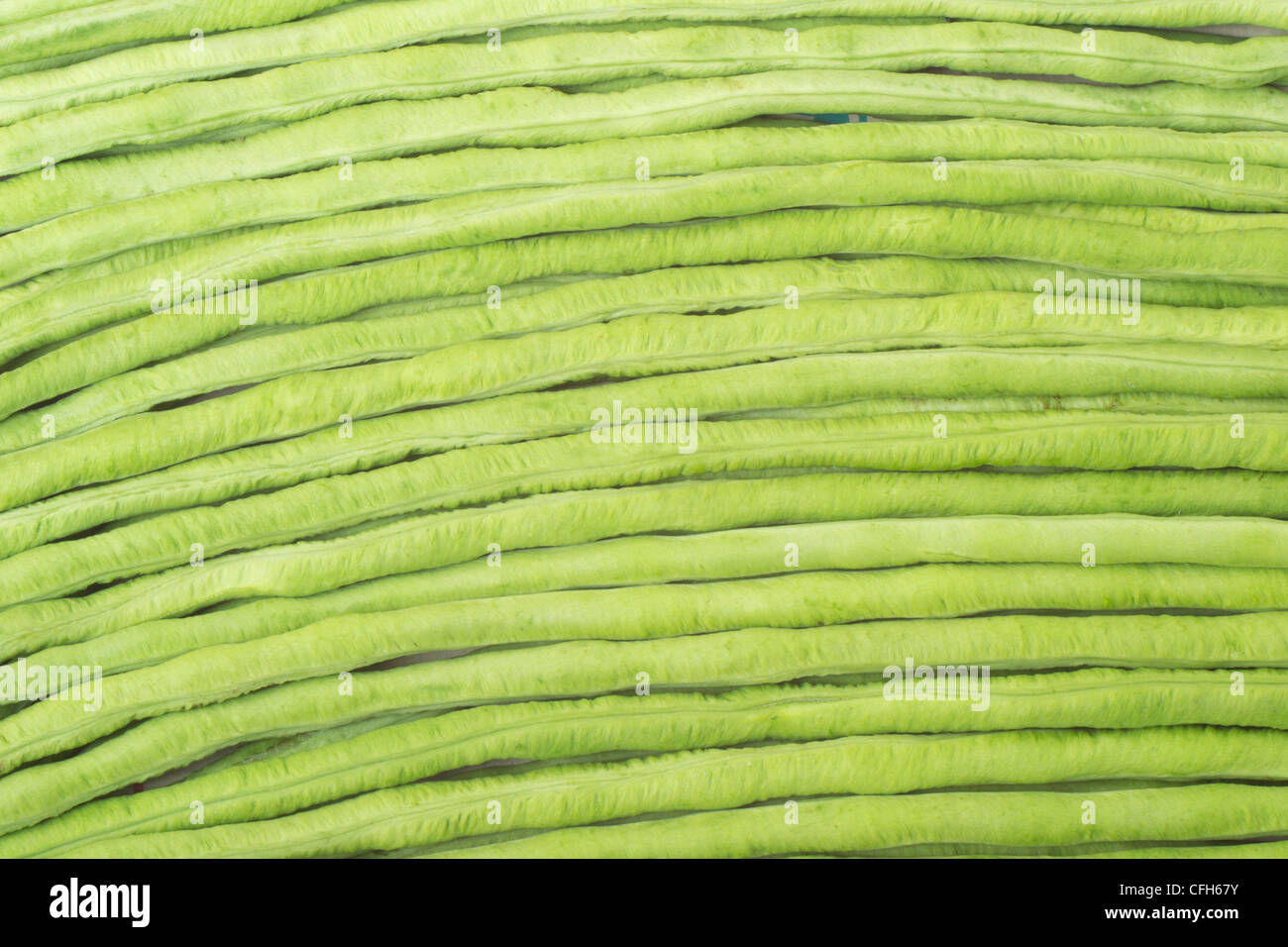 Green bean string background Stock Photo - Alamy