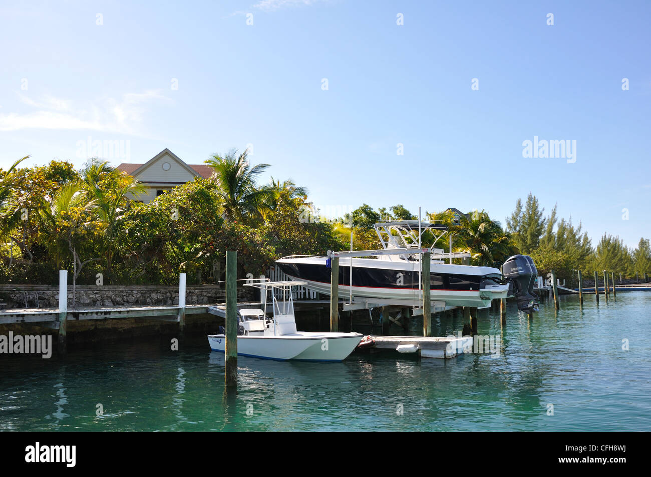 Lucaya beach houses, Bahamas Stock Photo - Alamy