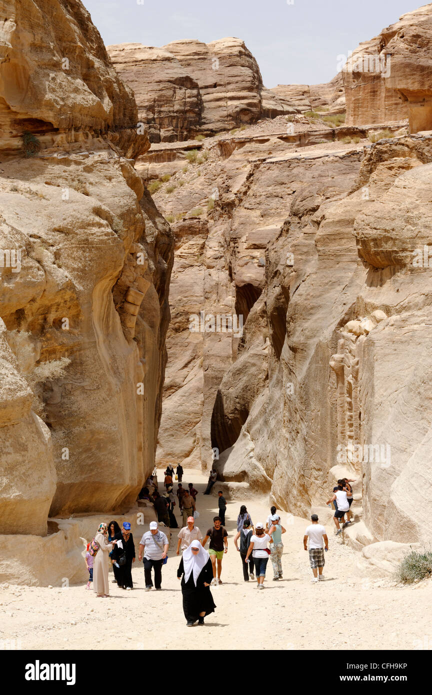 Narrow ravine hi-res stock photography and images - Alamy