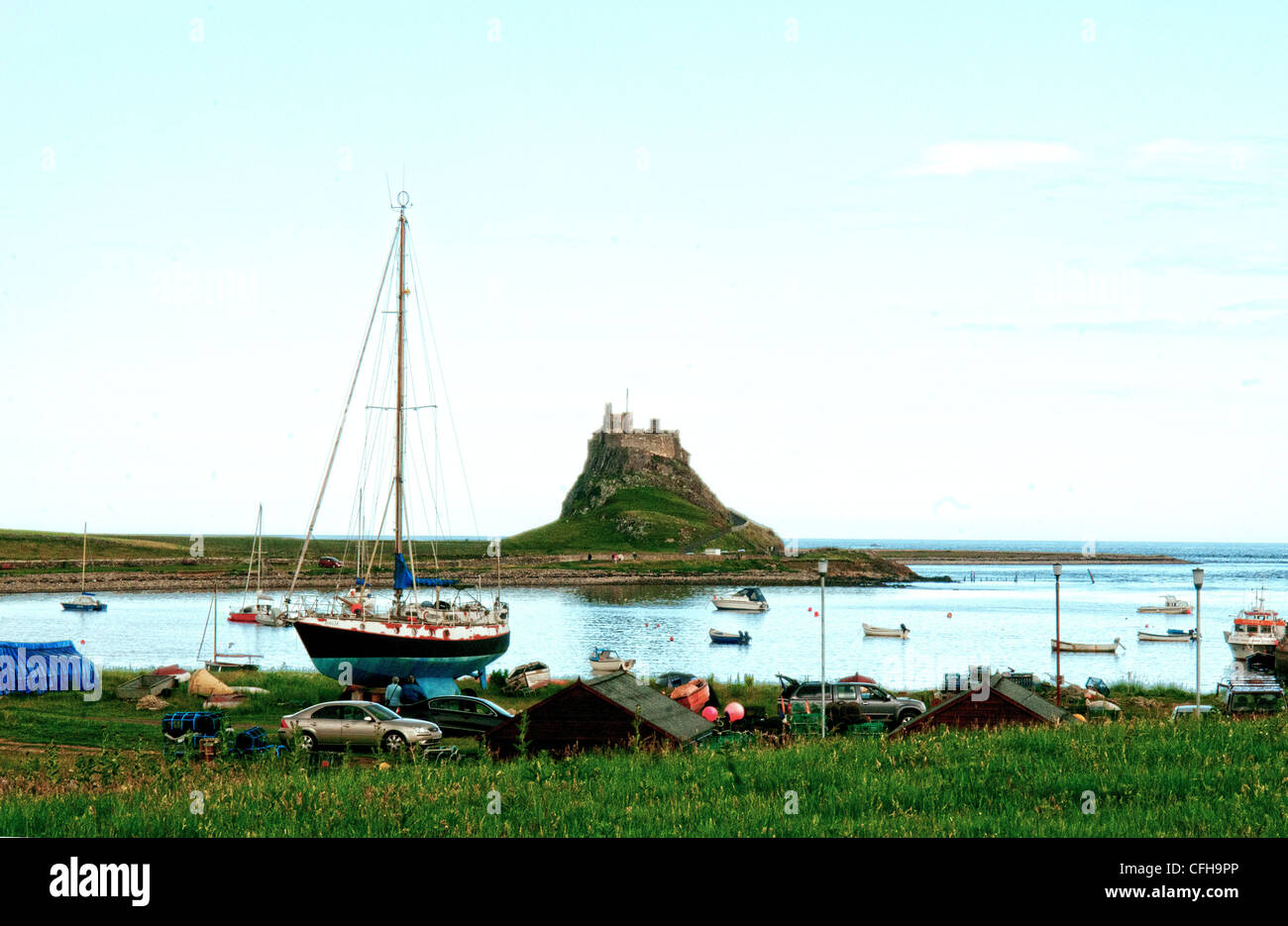 Holy island northumberland village hi-res stock photography and images ...