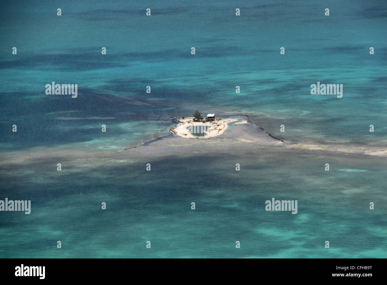 A private Caribbean desert island on the Belize Barrier Reef, Belize ...